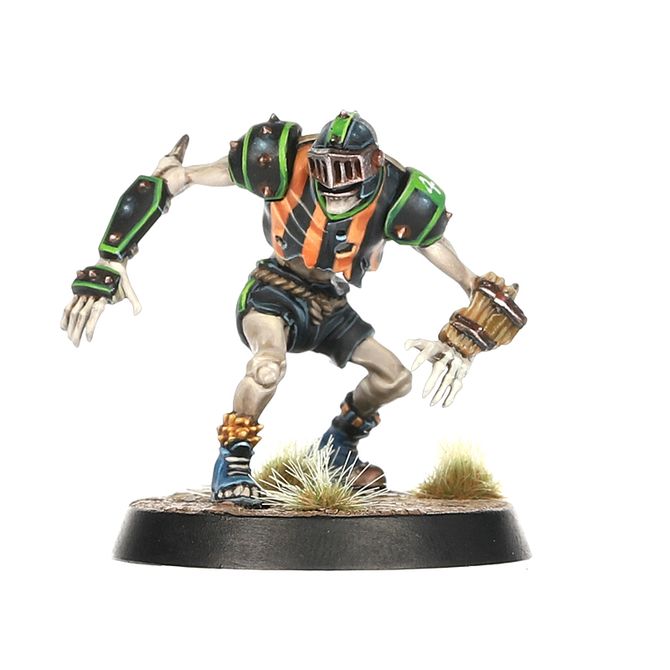 Necromantic Horror Blood Bowl Team – The Wolfenburg Crypt-stealers