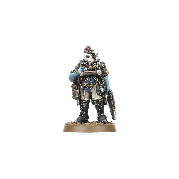 Solar Auxilia Surgeon-Primus Aevos Jovan & Medicae Orderlies